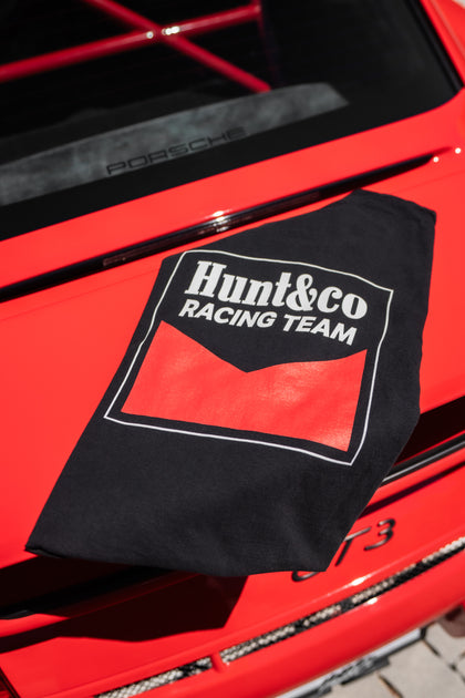 Heritage Black Tee - Red Logo – thehuntandcompany